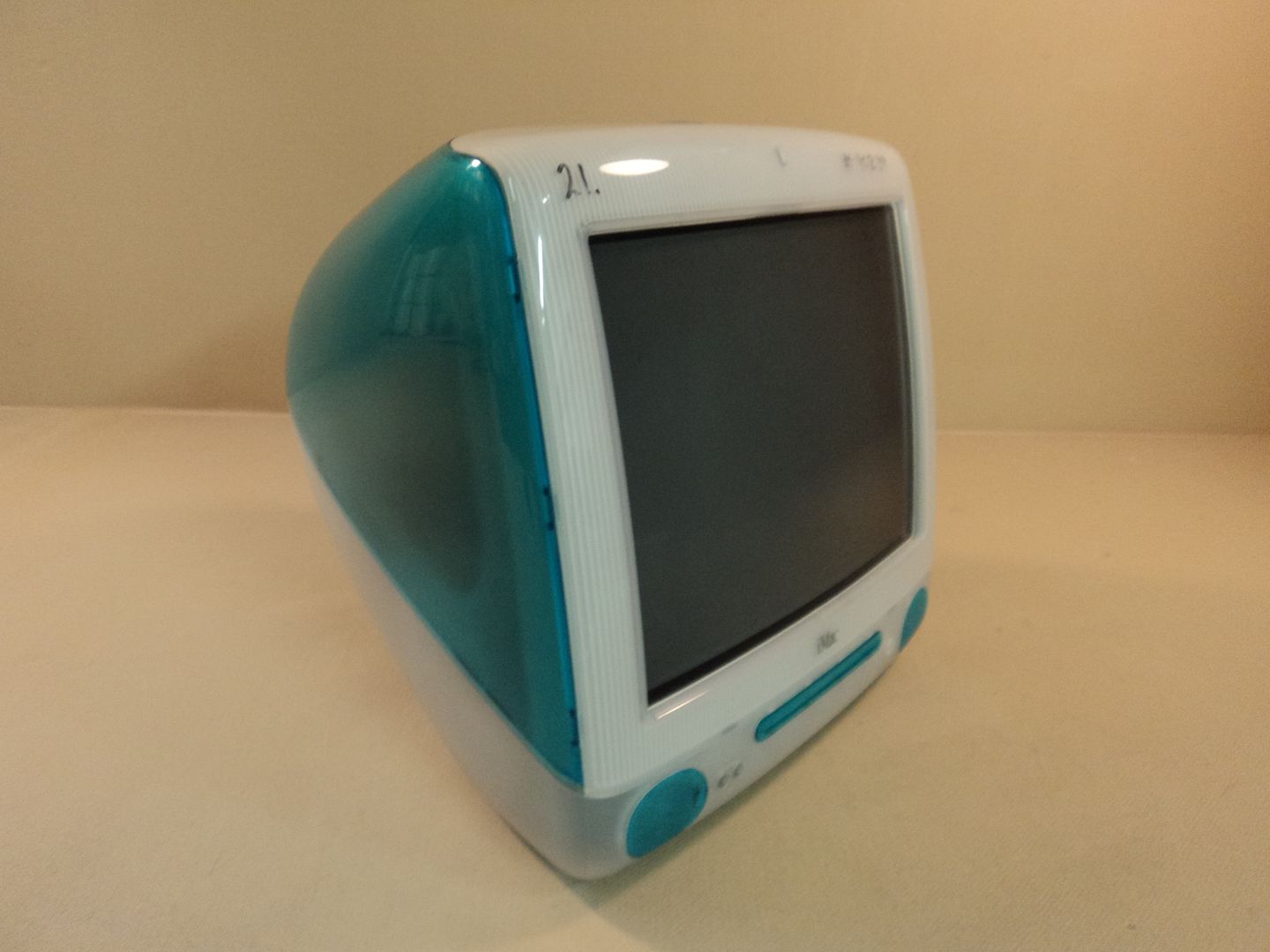 Apple iMac 15in 400MHz PowerPC G3 750 Blueberry Hard Drive 10GB EMC ...